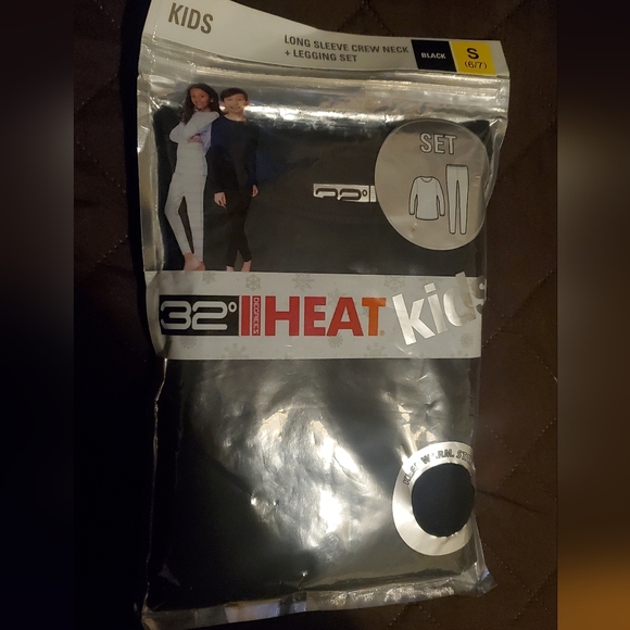 32 Degrees | Matching Sets | 32 Degrees Heat Black Long Sleeve Crew ...